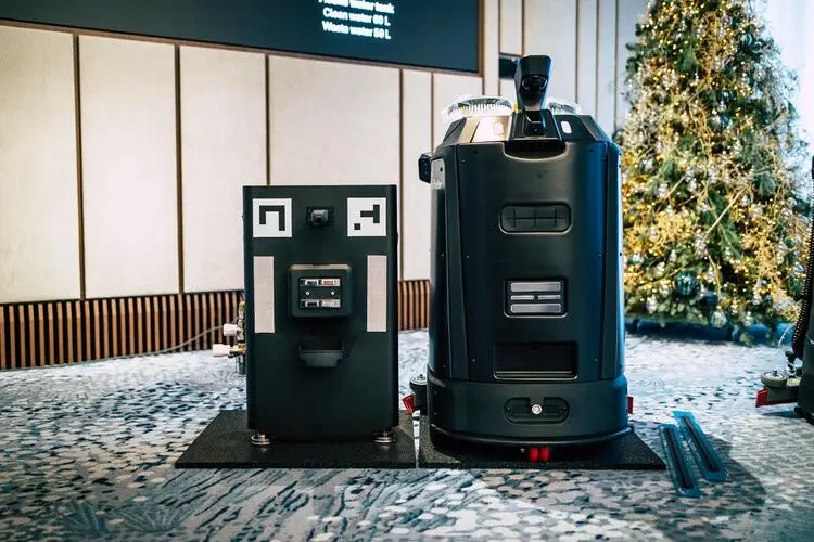 CenoBots | Commercial Cleaning Robots
